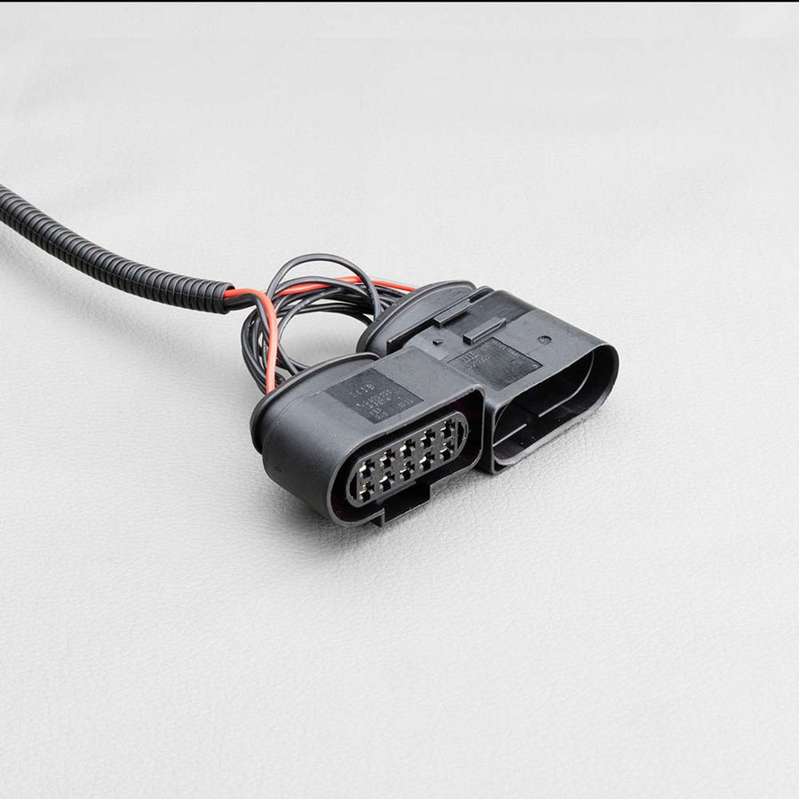 High Beam Piggyback Adapter: Brighten Your Drive – ALTIQ™