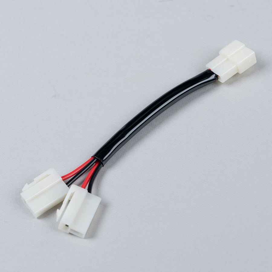 High Beam Piggyback Adapter: Brighten Your Drive – ALTIQ™